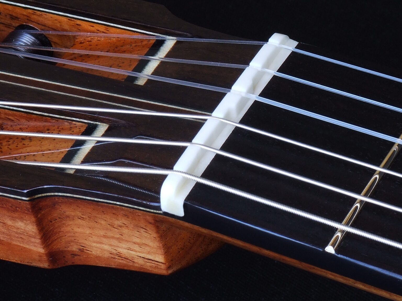 Home - Gore Guitars - Luthier & custom guitars