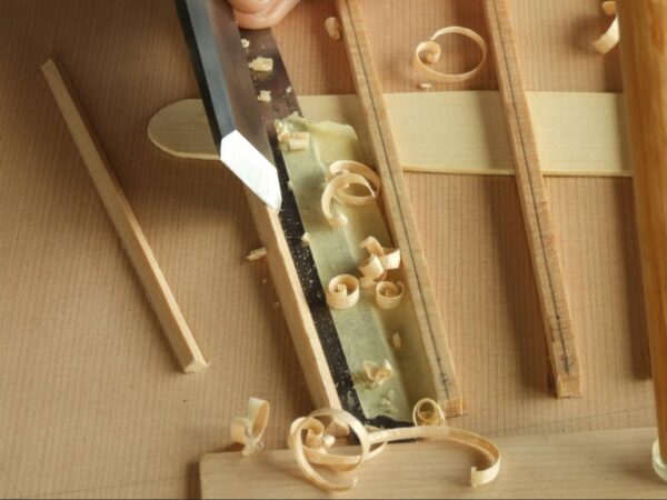 Guitar making course - Gore Guitars - Luthier & custom guitars