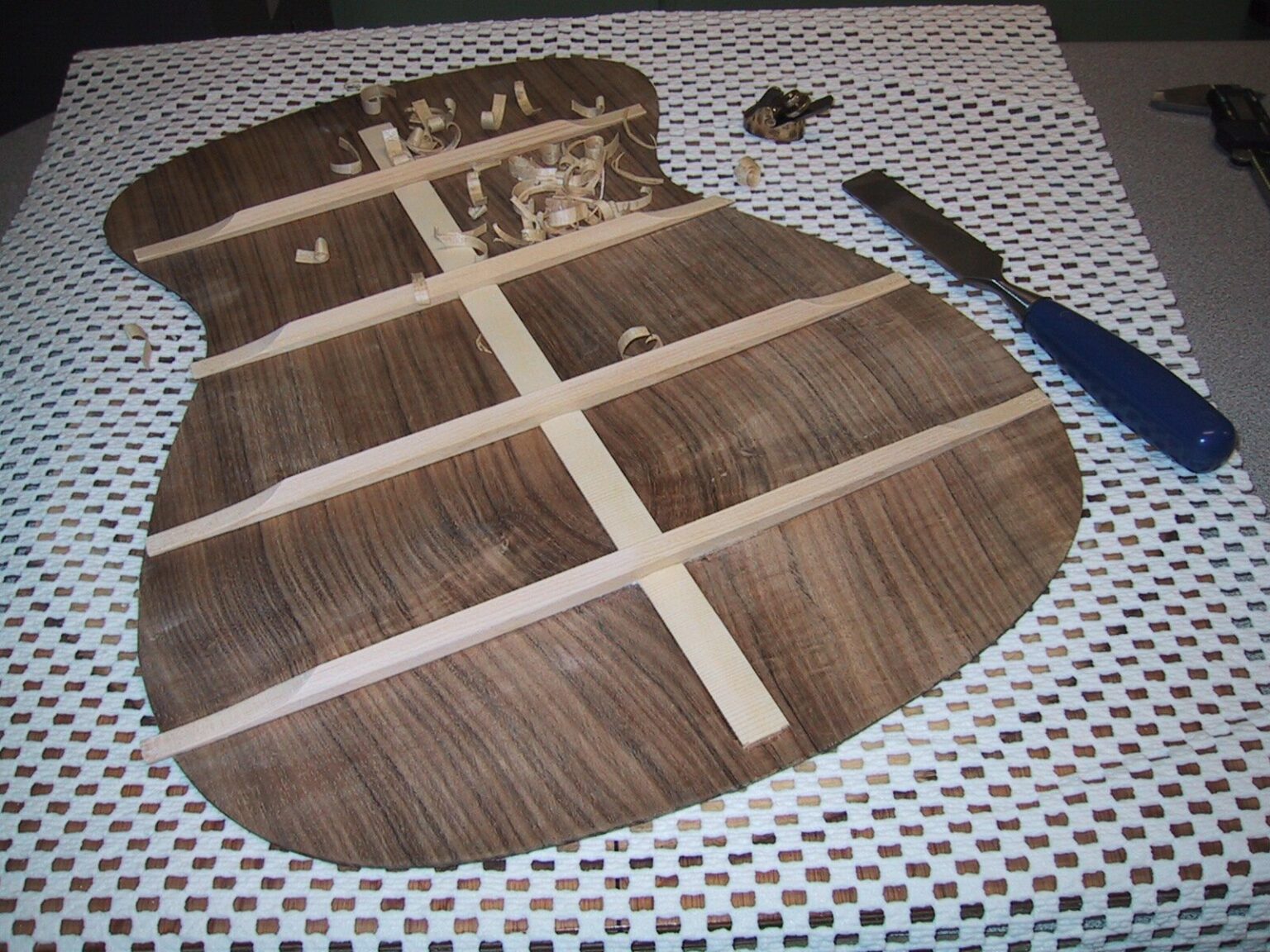 Guitar Design - Gore Guitars - Luthier & custom guitars