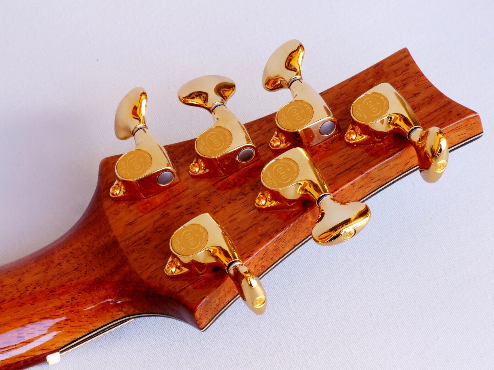 Medium Steel String - Gore Guitars - Luthier & custom guitars