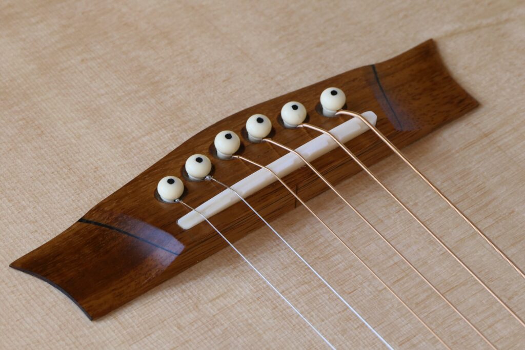 Small Body Steel String - Gore Guitars - Luthier & custom guitars